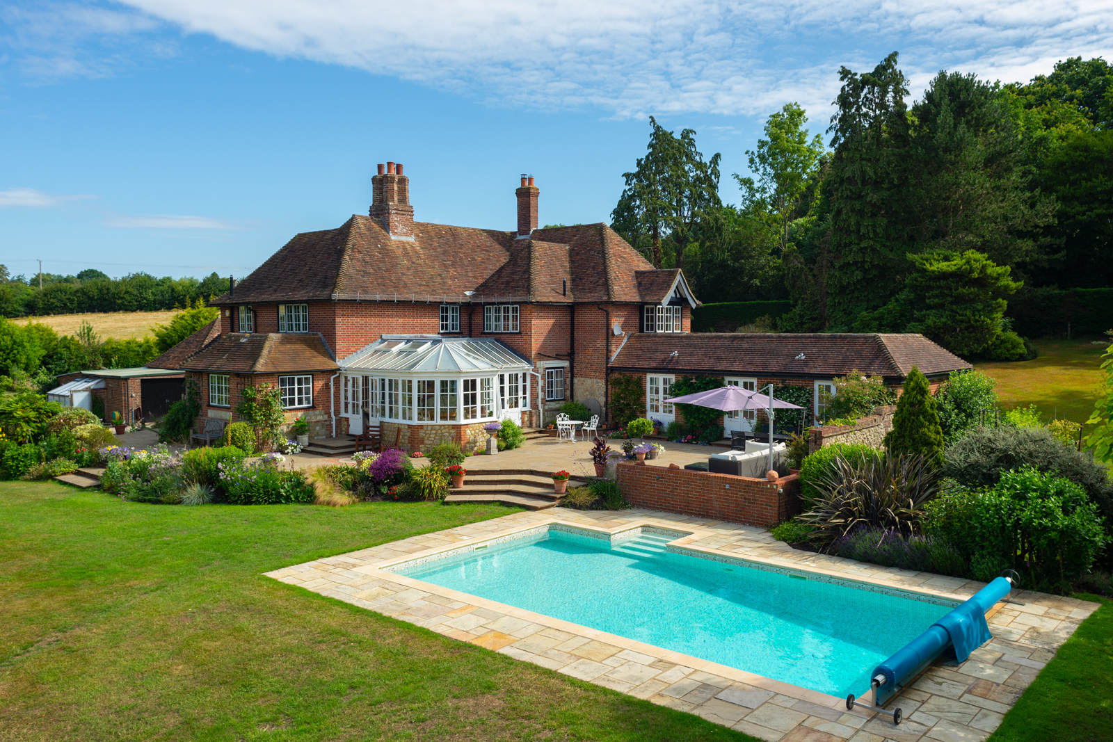 Award winning Estate Agent specialising in Sales, Lettings, Land & New ...